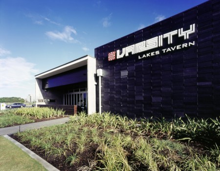 Varsity Lakes Tavern • KP ARCHITECTS