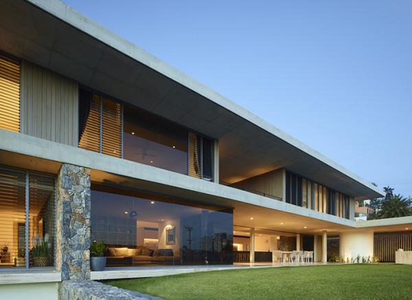 Toorak Rd House • KP ARCHITECTS