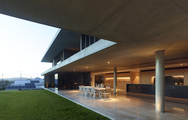 Toorak Rd House • KP ARCHITECTS