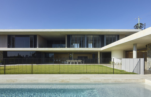 Toorak Rd House • KP ARCHITECTS