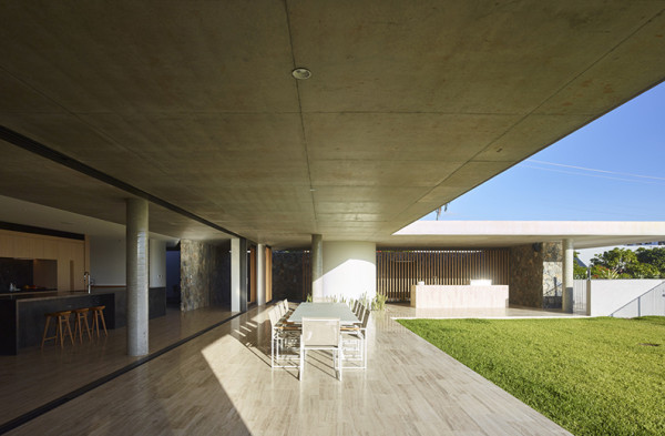 Toorak Rd House • KP ARCHITECTS