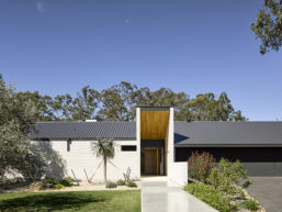 Three Chimney House • KP ARCHITECTS