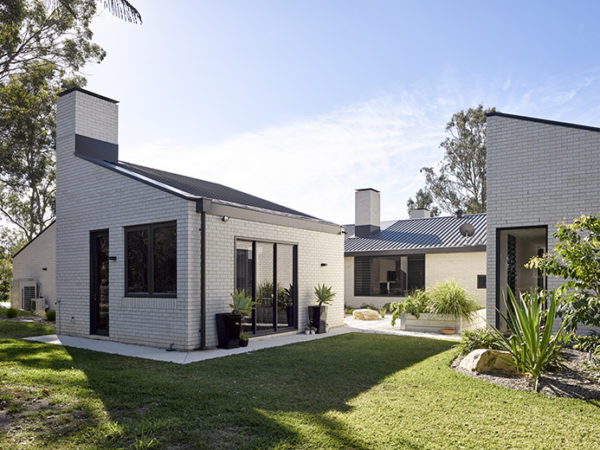 Three Chimney House • KP ARCHITECTS