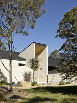 Three Chimney House • KP ARCHITECTS